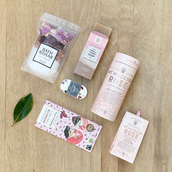 Maine Beach Luxury Gift Box Delivery| Female Pamper Gift